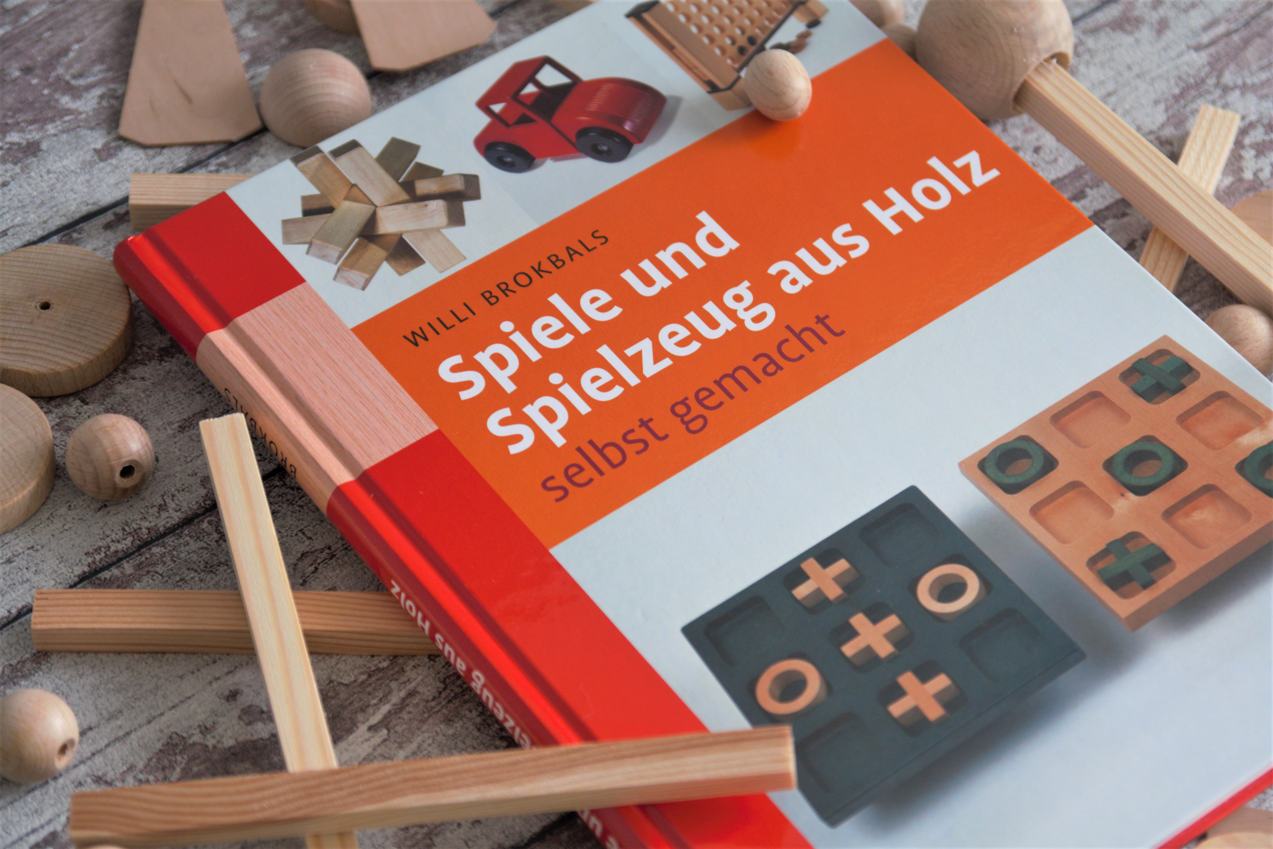 Spiele und Spielzeug aus Holz selbst gemacht - DIY-Family